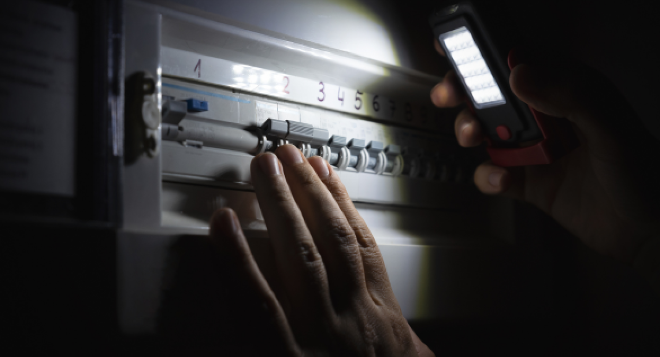 What to Do in the Event of a Power Loss to a Circuit in Your Home ...